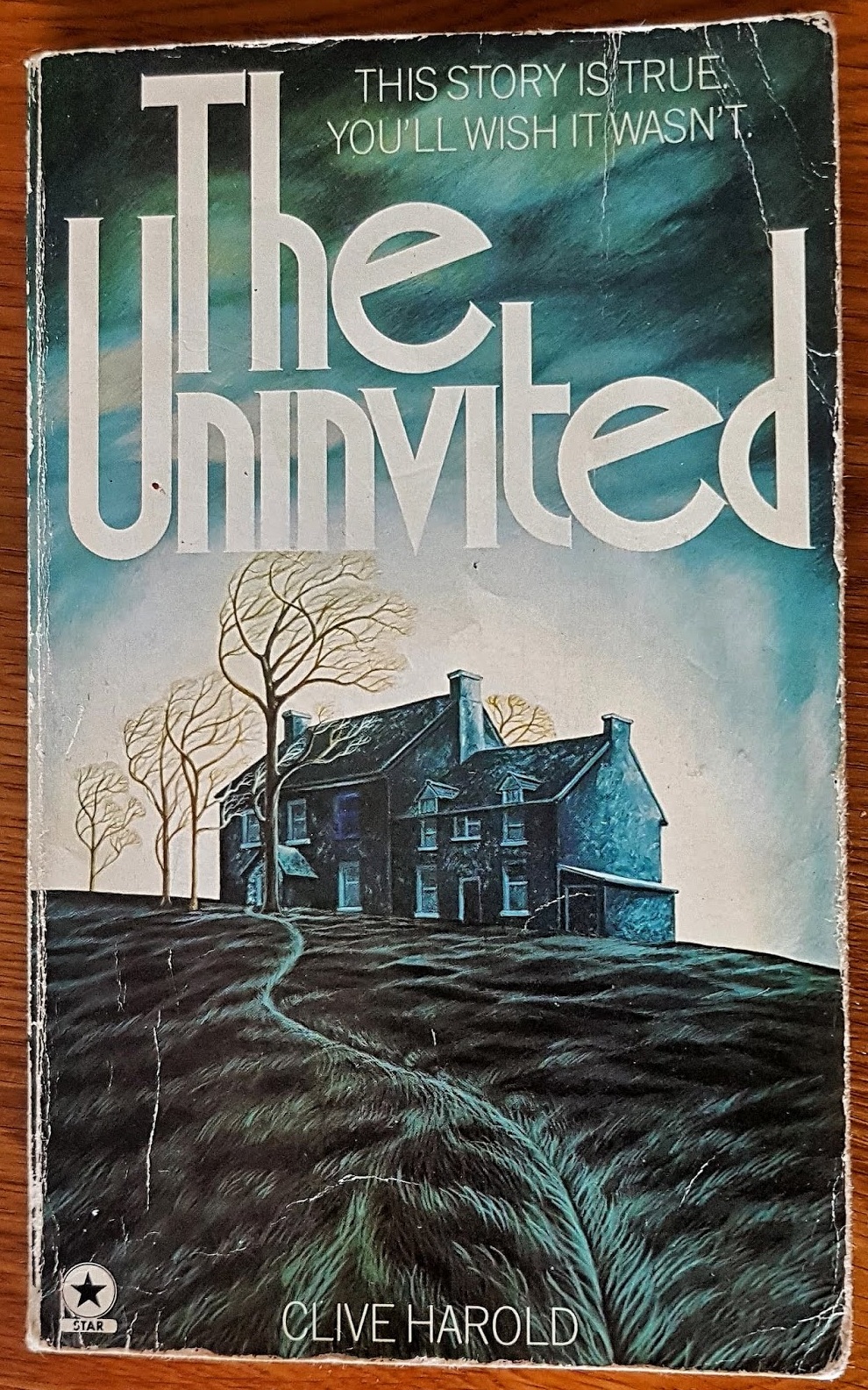 Clive Harold, Shaun Hutson and Nick Pope’s The Uninvited – Nocturnal ...